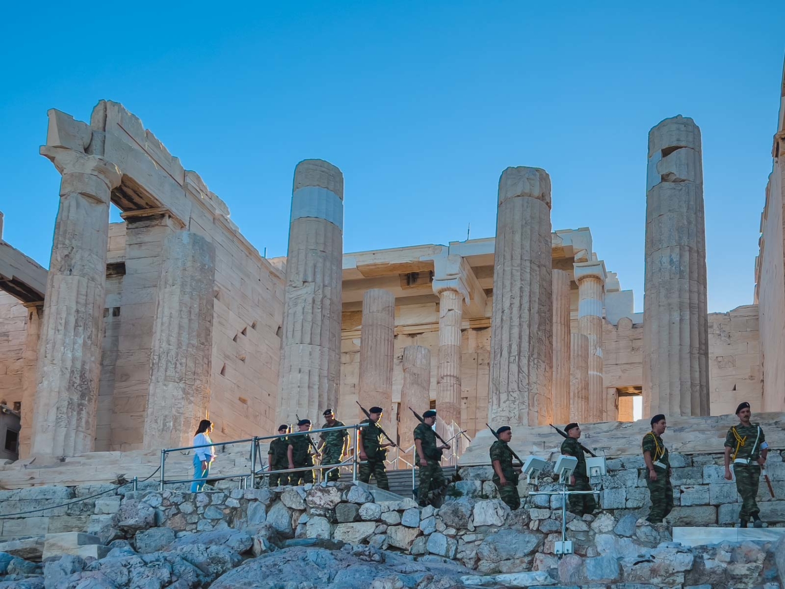 The Ultimate Guide to Visiting the Acropolis and Parthenon in Athens ...