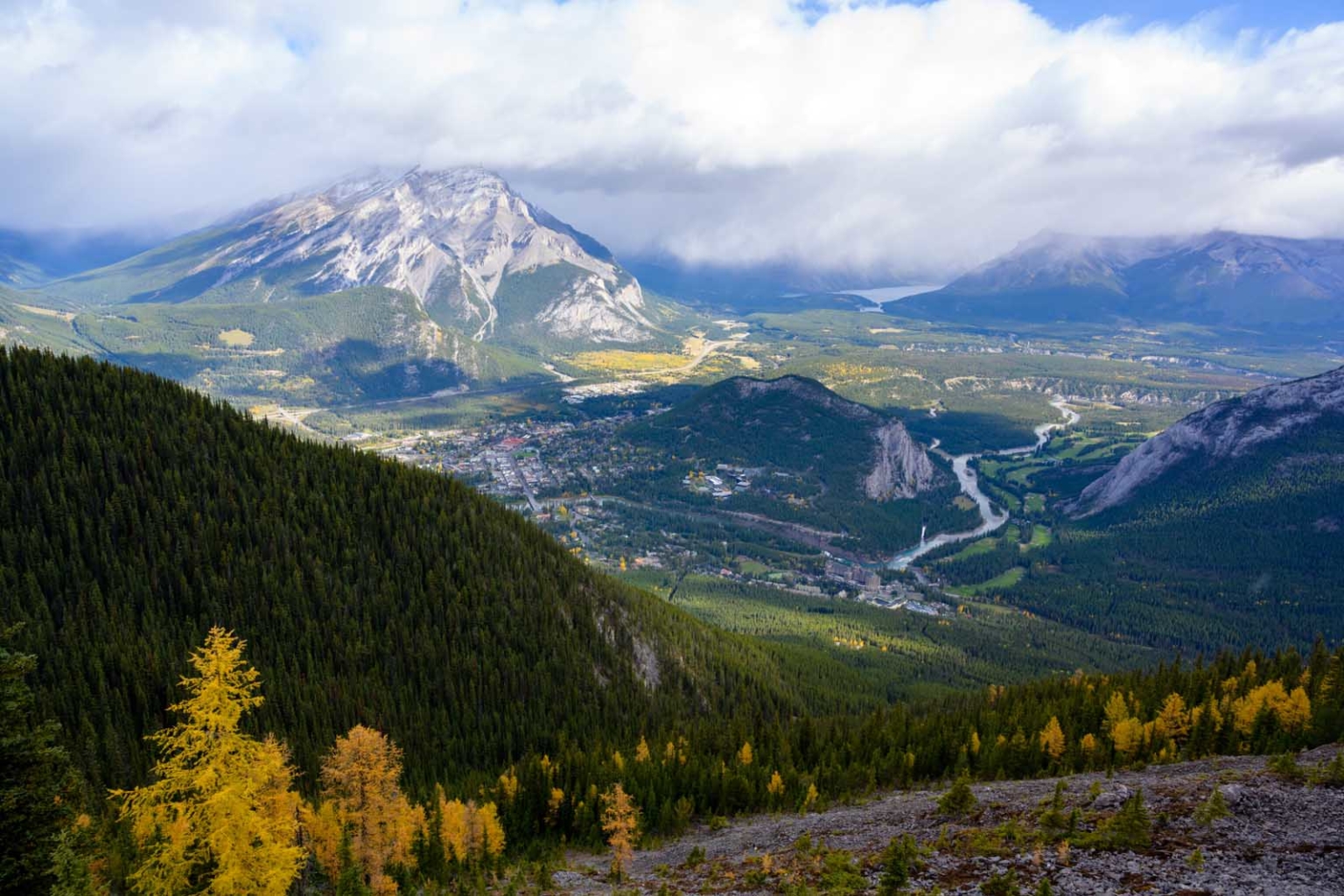 16 Best Banff Hikes To Discover in 2024 - The Planet D