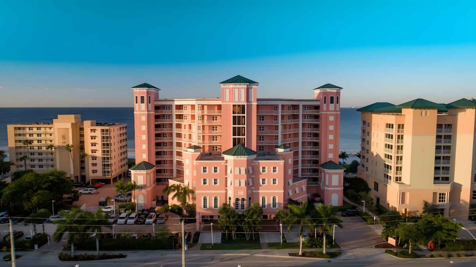 16 Best Beach Resorts in Florida In 2024 - The Planet D