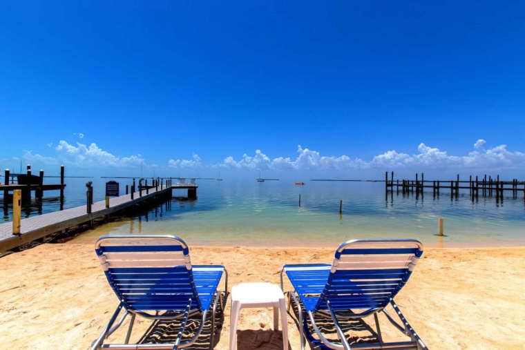 7 Best Beaches in Key Largo - Private And Public - The Planet D