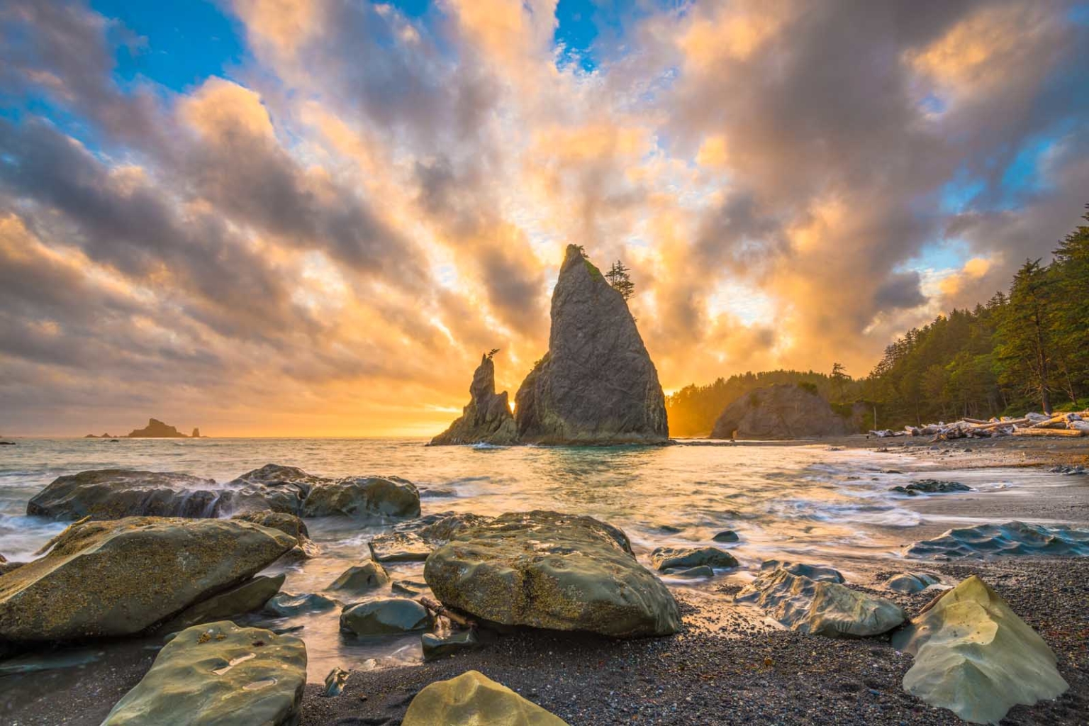 21 Best Beaches in the World To Visit in 2024 | The Planet D