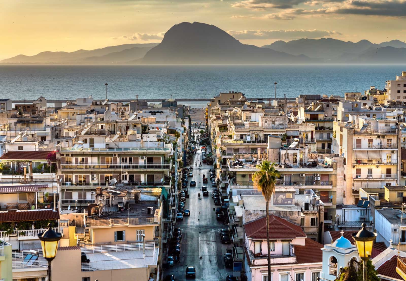 22 Best Cities in Greece That WE Loved - The Planet D