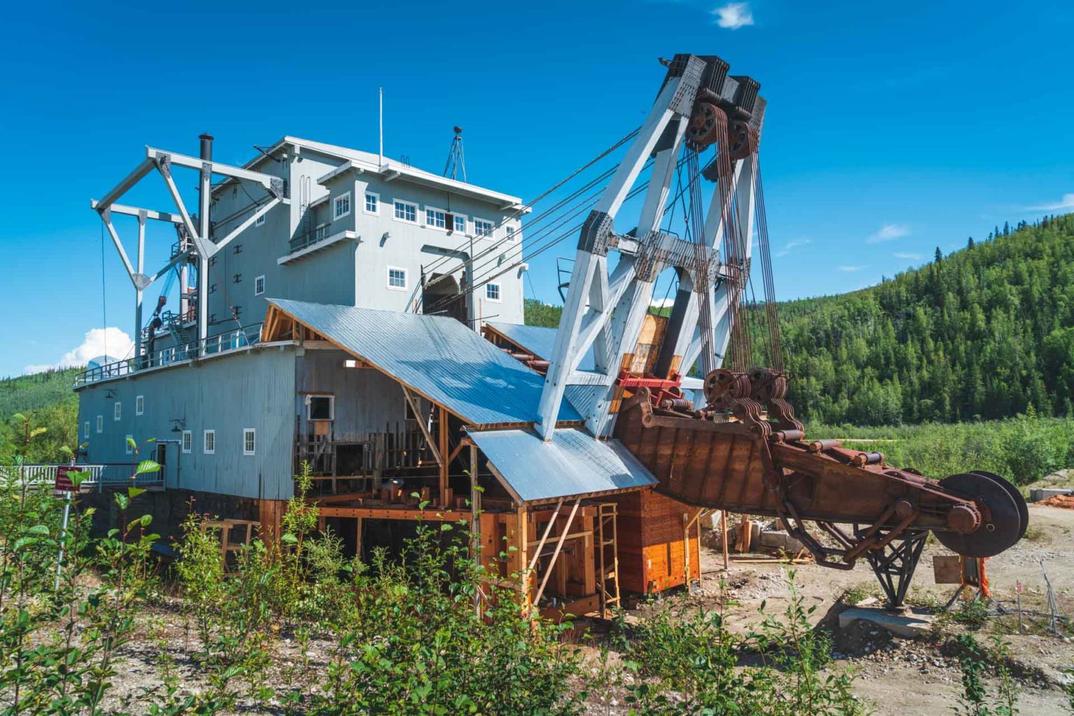 Reasons to Visit Dawson City, Yukon | The Planet D