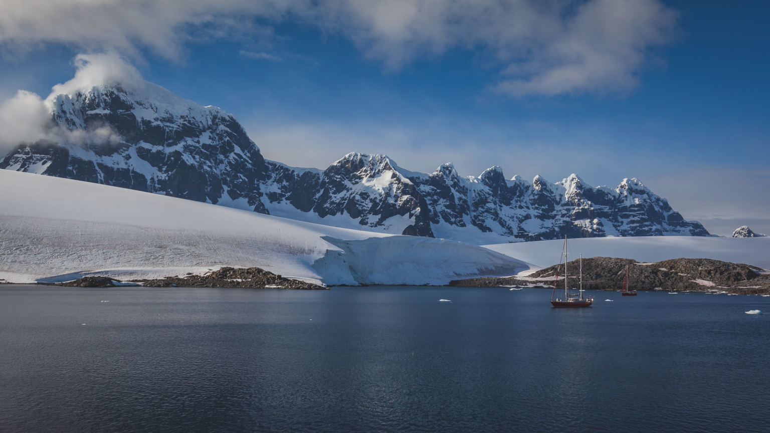 Fun and Fascinating Facts About Antarctica | The Planet D