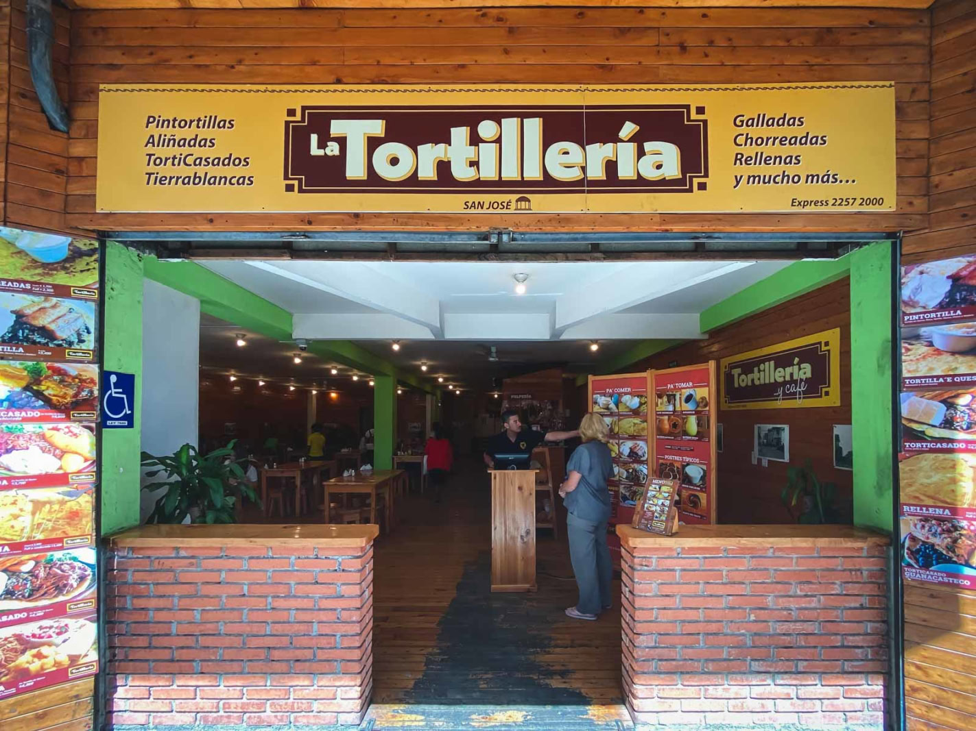 Is Costa Rica Expensive? Actual Costs To Visit In 2024 - Thizz Air