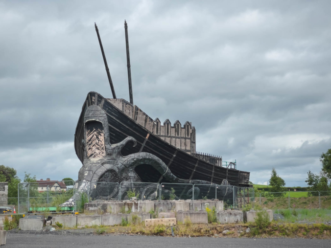 Ultimate Game of Thrones Studio Tour - The Planet D
