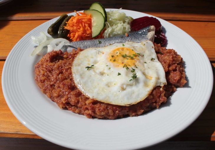 German Food: 20 Traditional Dishes To Try in Germany or At Home | The ...