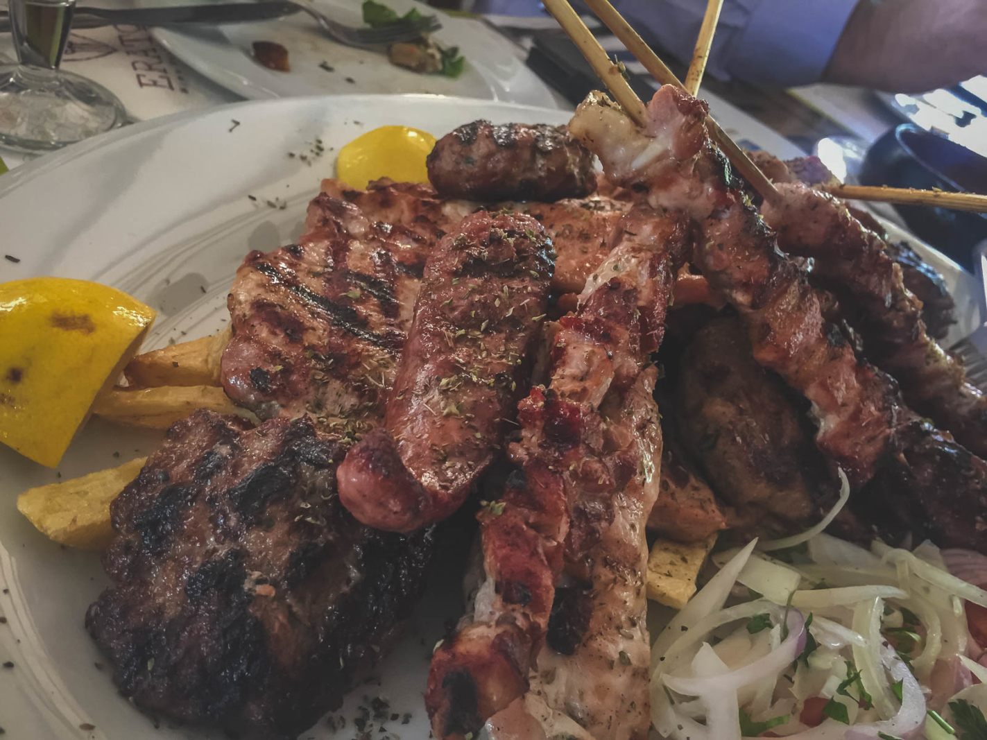 Delicious Greek Food - 29 Traditional Greek Dishes To Try Now - The ...