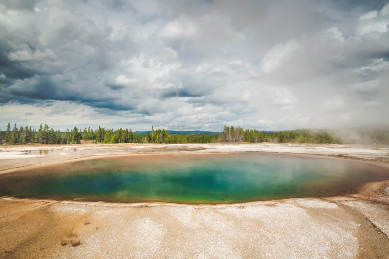 The Essential Guide to Grand Prismatic Spring, Yellowstone - The Planet D