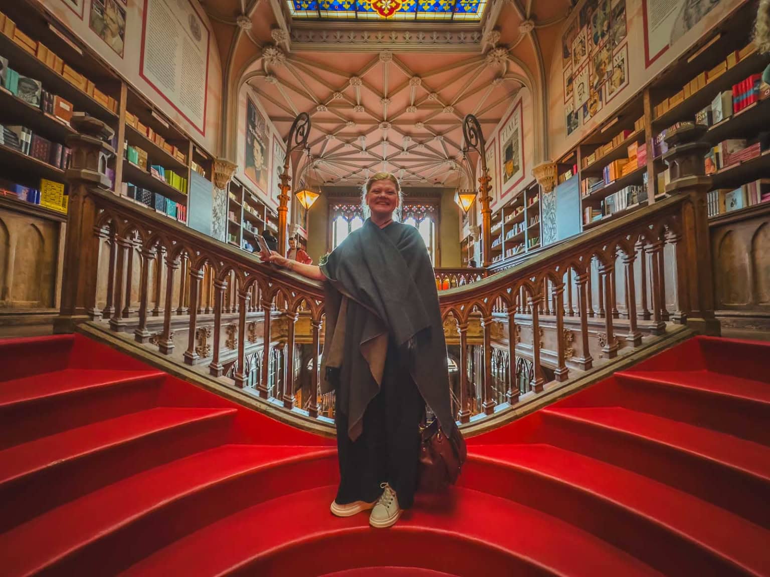 Livraria Lello, Porto: Tips For Visiting The Most Beautiful Bookstore ...