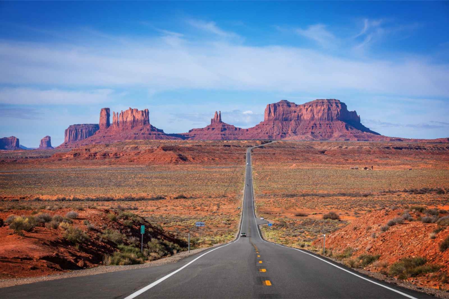 How To Visit Monument Valley in 2025: Your Ultimate Guide - The Planet D
