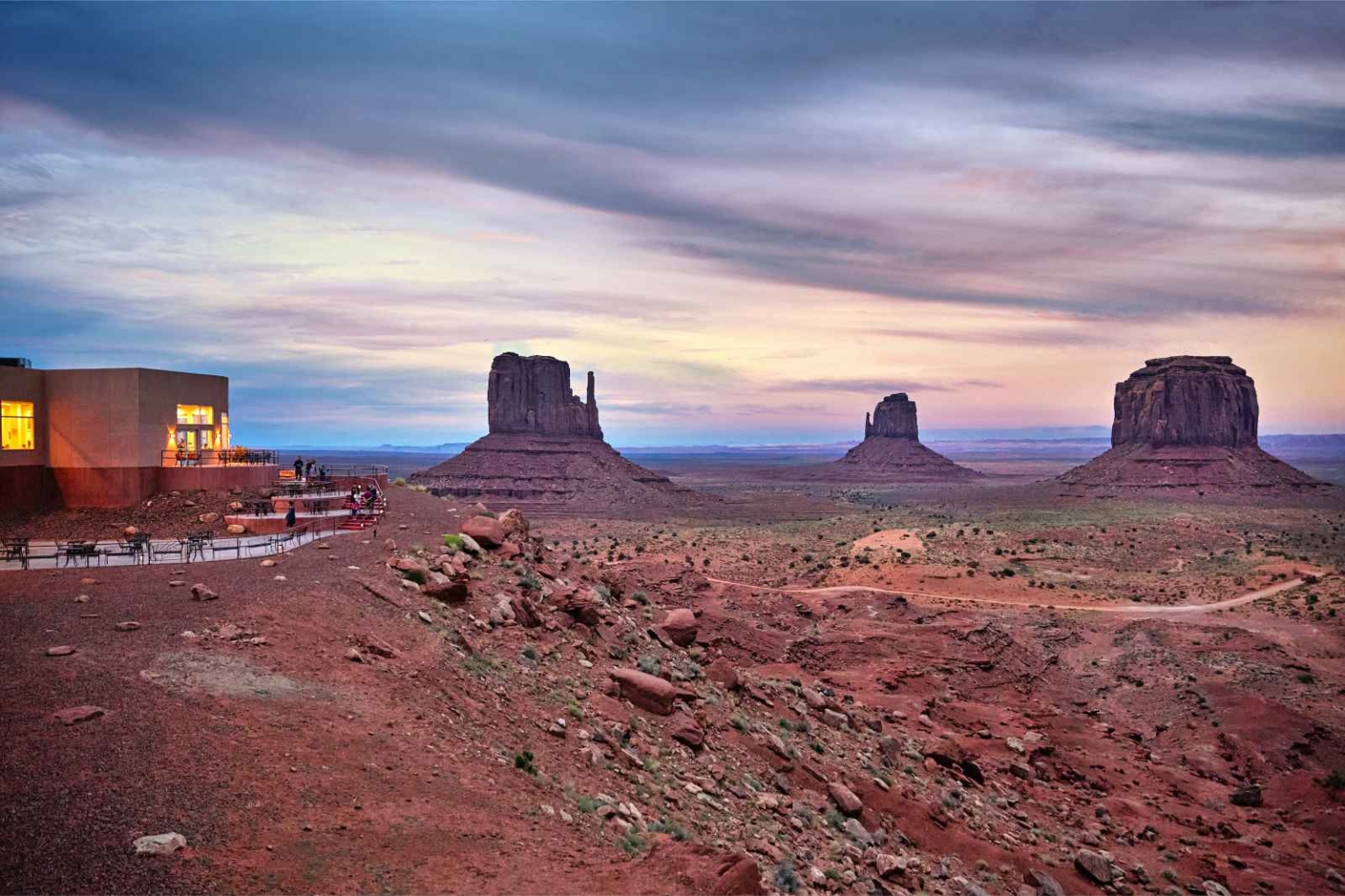 How To Visit Monument Valley in 2025: Your Ultimate Guide - The Planet D