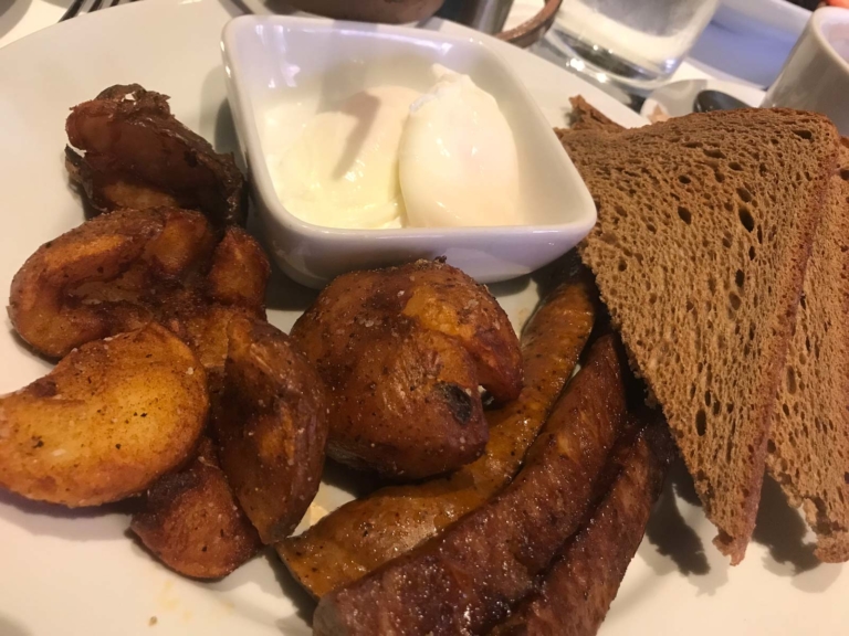 New Orleans Food: 16 Traditional Dishes to Try in NOLA or at Home - The ...