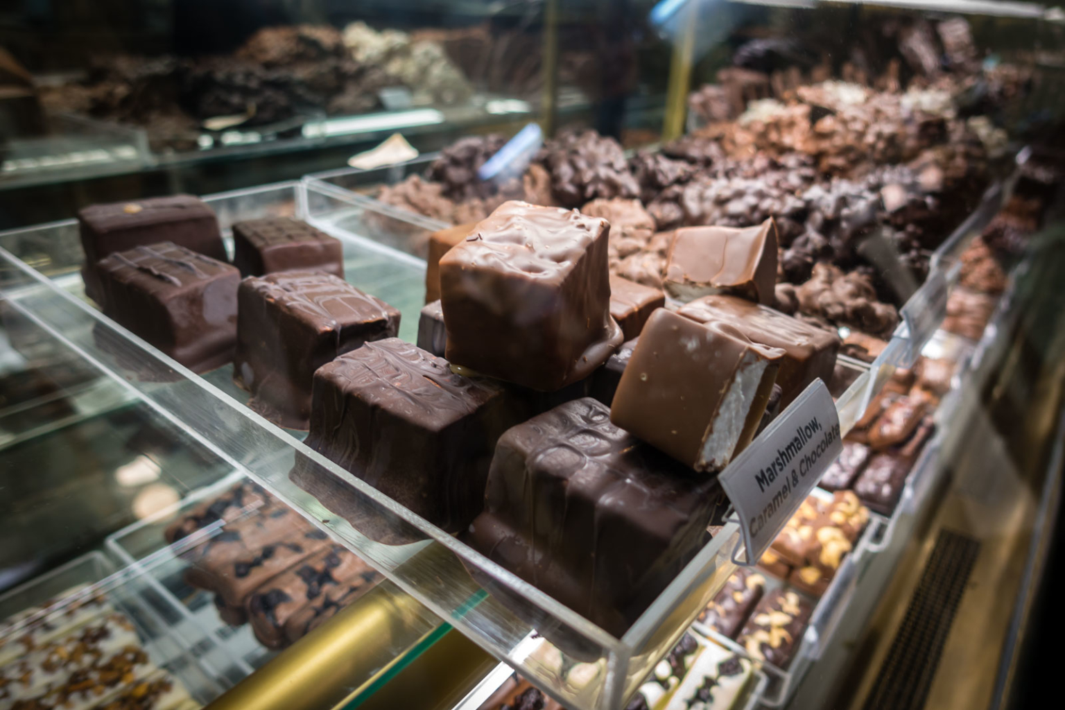 New Orleans Food: 16 Traditional Dishes to Try in NOLA or at Home - The ...