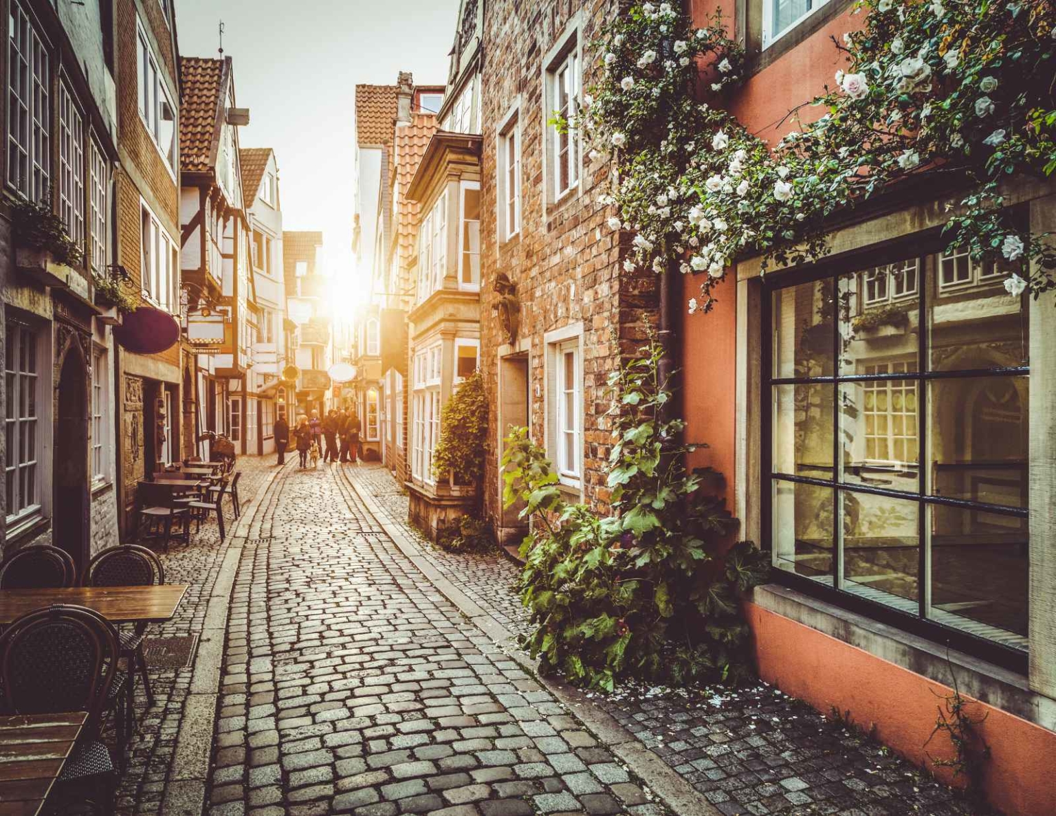 Paris in October: Weather, Fall Tips, And What to Expect - The Planet D