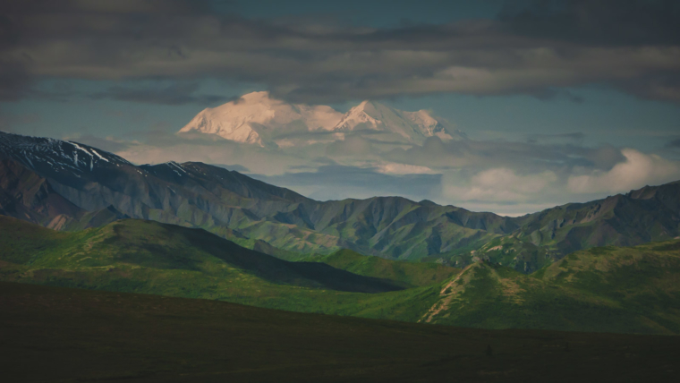 16 Fun and Interesting Facts About Alaska - The Planet D