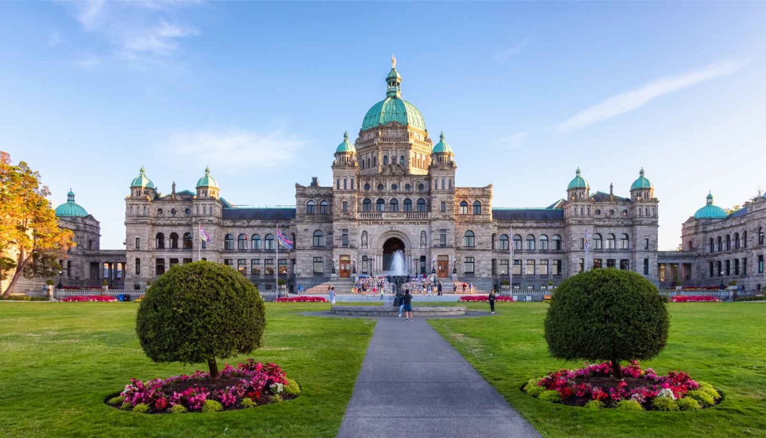 34 Incredible Things to Do In Victoria, BC (Our 2025 Guide) - The Planet D