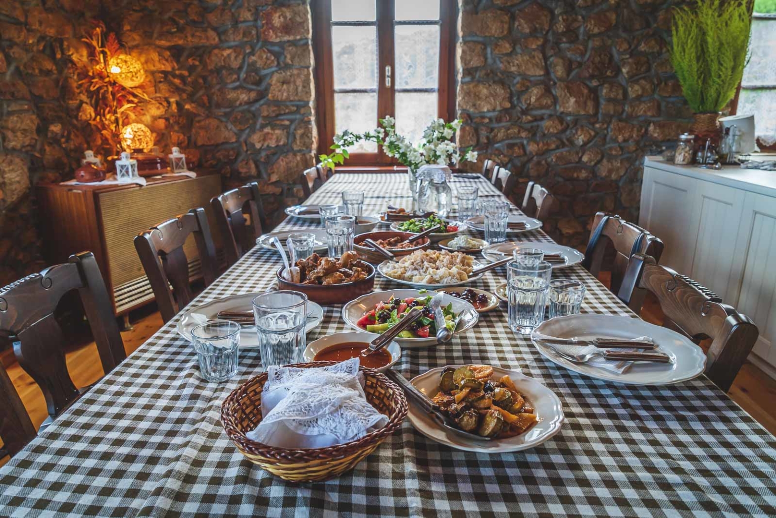 Delicious Greek Food - 29 Traditional Greek Dishes To Try Now - The ...