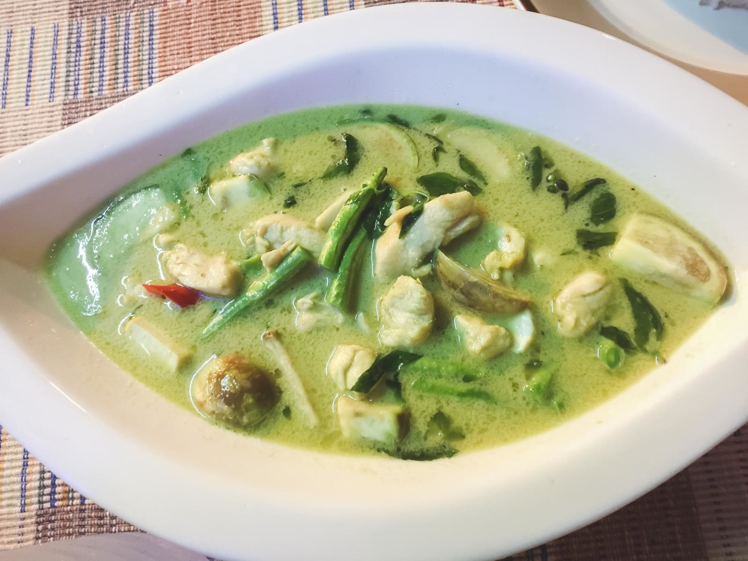 Best Thai Food - Traditional Thai Dishes to Eat in Thailand or at Home