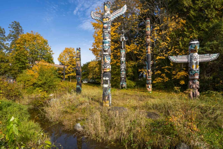 Famous Canada Landmarks to Add To Your Bucket List - The Planet D