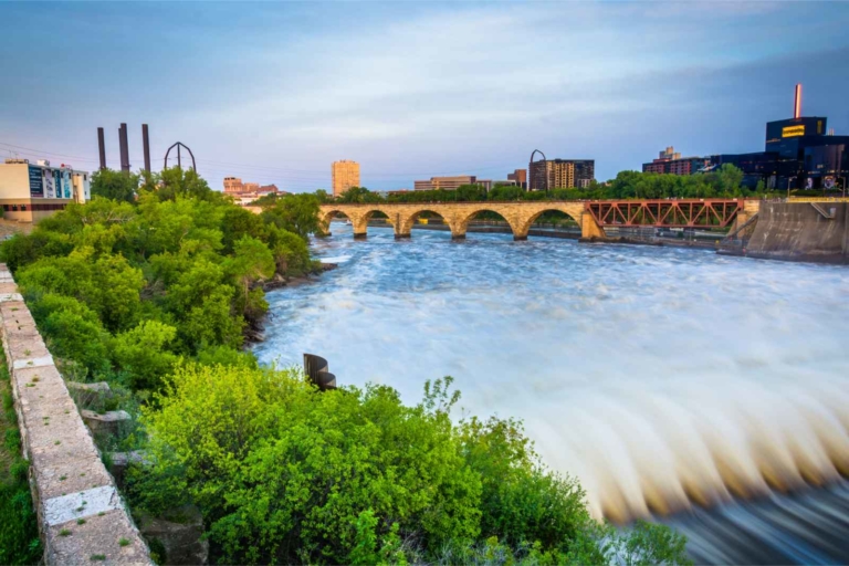 25 Best Weekend Getaways in The USA (2025) - The Planet D