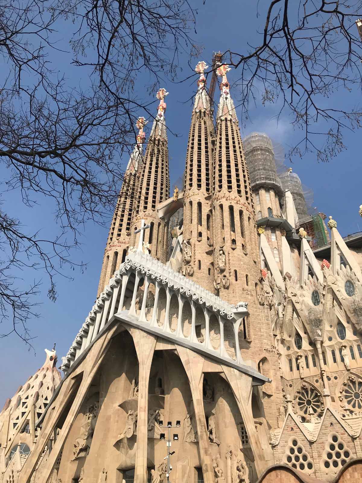 A Tour of the Works of Gaudi in Barcelona | The Planet D