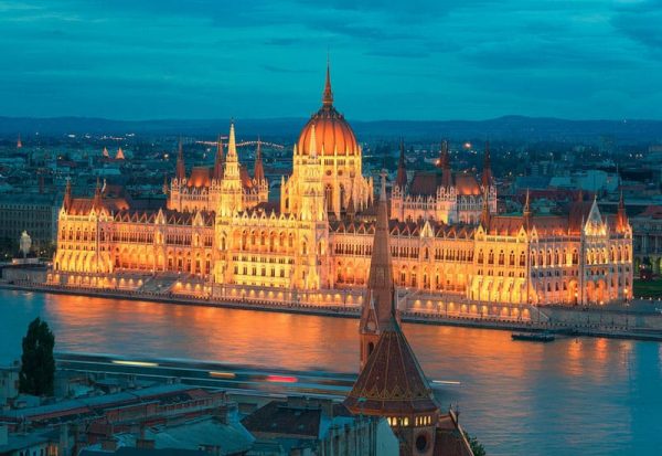 18 Pictures of Budapest That Will Make You Want to Pack Your Bags