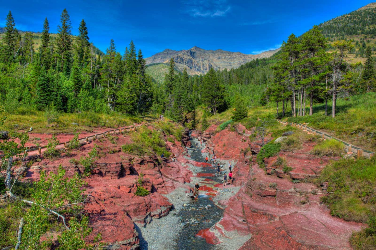 21 Most Beautiful Canadian National Parks - The Planet D