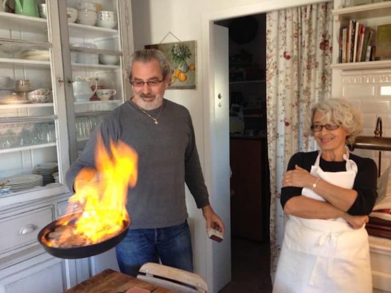 How to Make Friends in France - Tips from American Expats | The Planet D