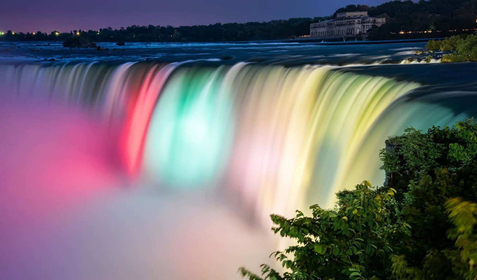 Niagara Falls at Night: 12 fun Activities You Can Do (updated 2025)