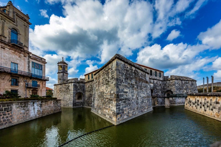 19 Unforgettable Places to Visit In Cuba in 2024 - The Planet D
