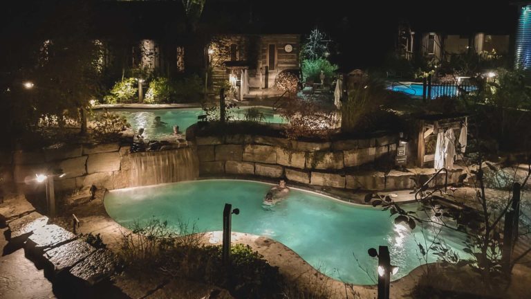 Romantic Ontario Getaways - The Best Couples Resorts and Destinations