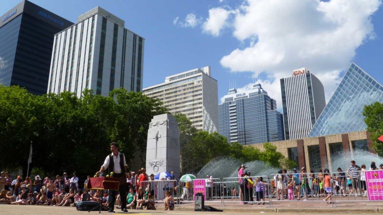 22 Awesome Things to do in Edmonton, Alberta in 2024 - The Planet D