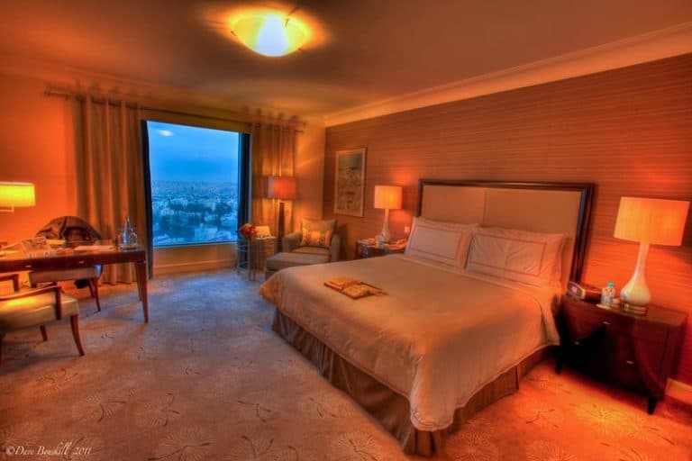 Walking Amman - A Walking Tour of Jordan's Capital City
