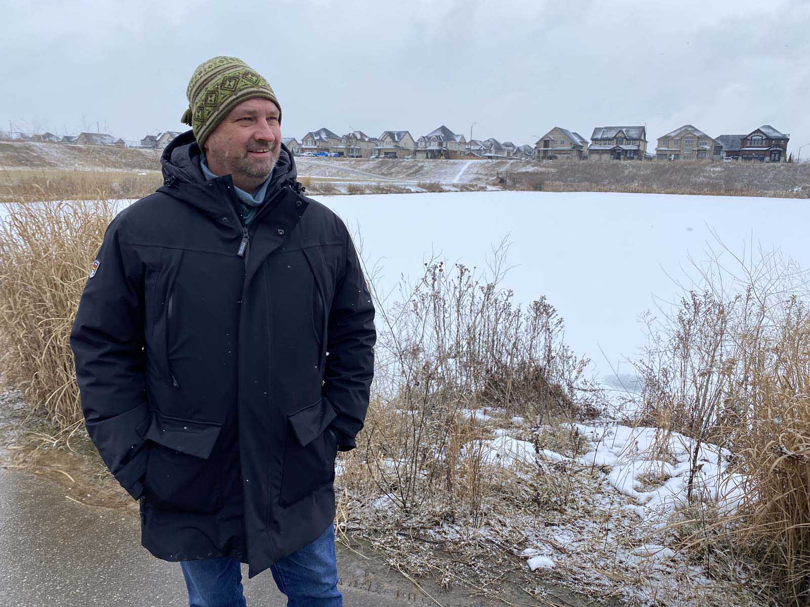 Winter Layering Tips to Dress for Extreme Cold Weather | The Planet D