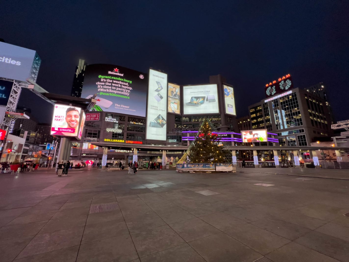 35 Best Things to Do in Toronto | A Local's Guide